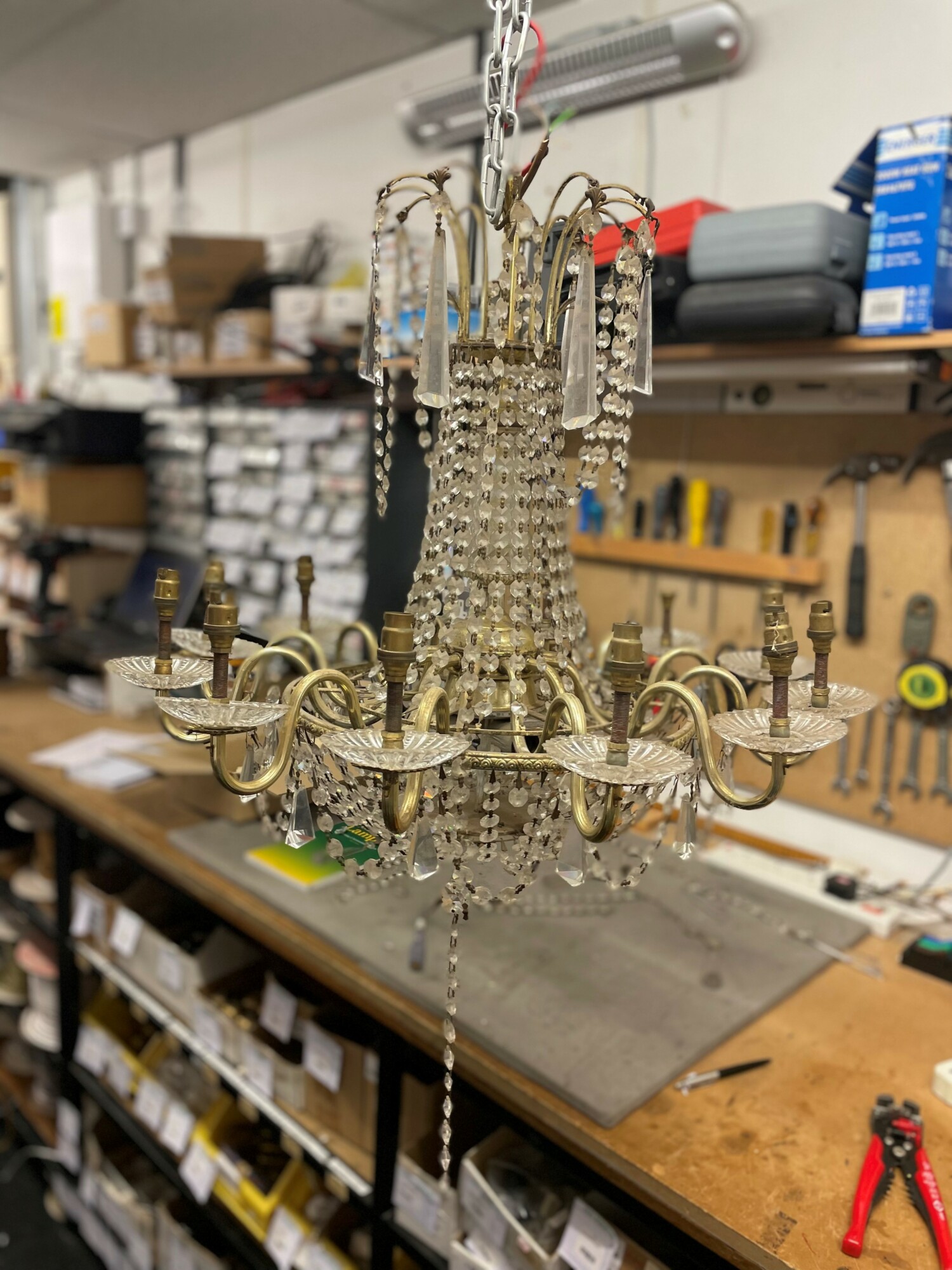 Light Repair, Restoration & Alterations Service | Abbeygate Lighting